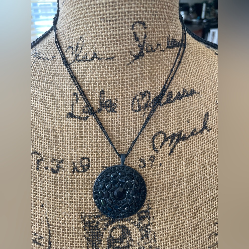 Trifari Black 18” Round Disk Beaded Necklace - Gem